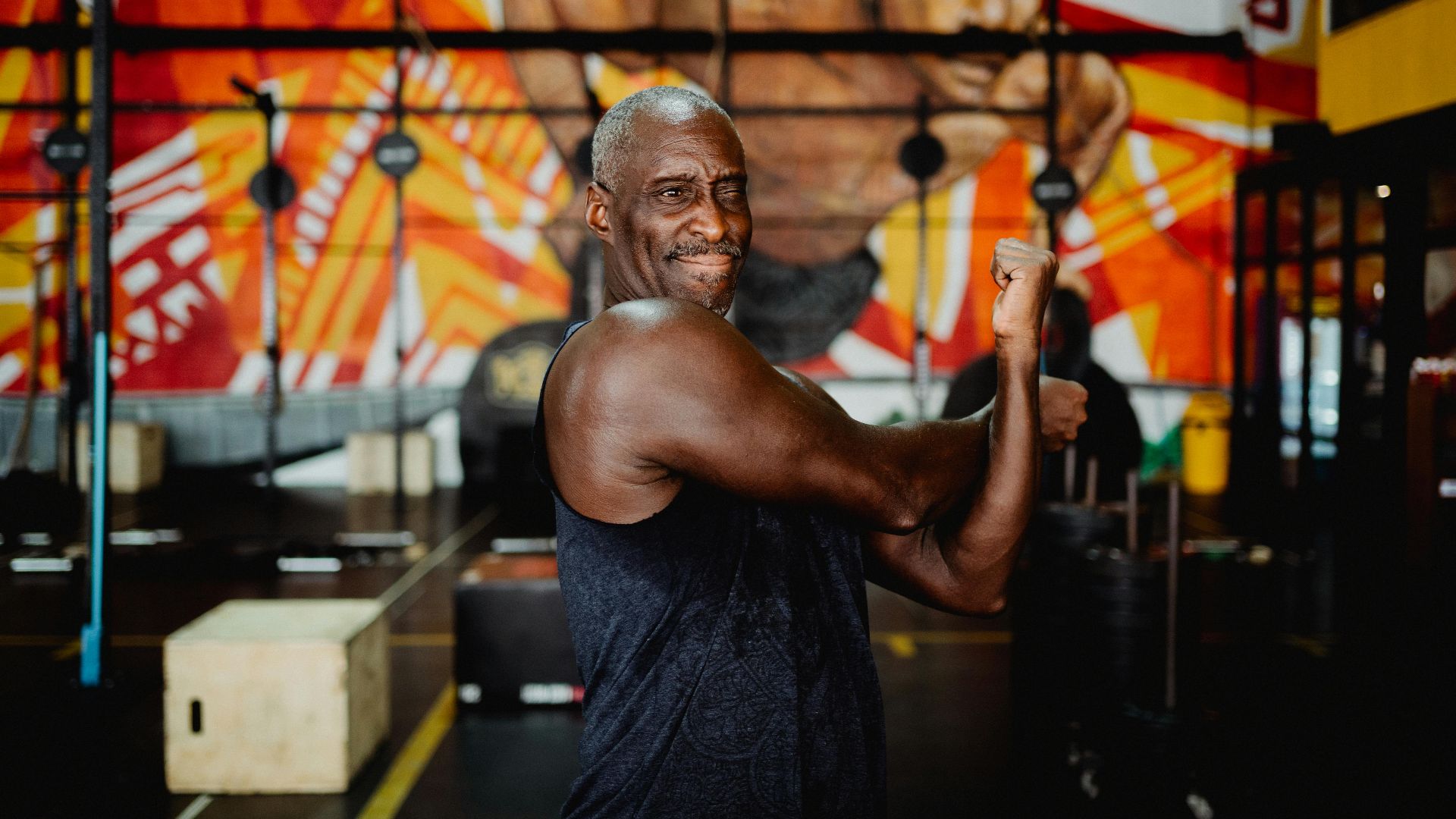 10 Reasons Older People Should Lift & 10 Tips To Get Ripped As A Senior ...