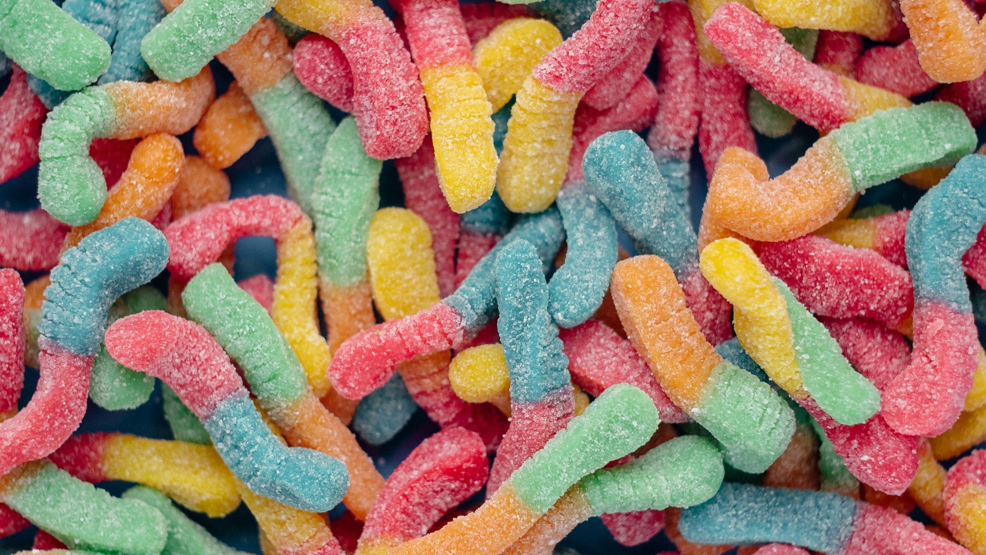 The Snack Trap: 20 Ways Modern Food Hijacks Your Appetite - HealthByWealth