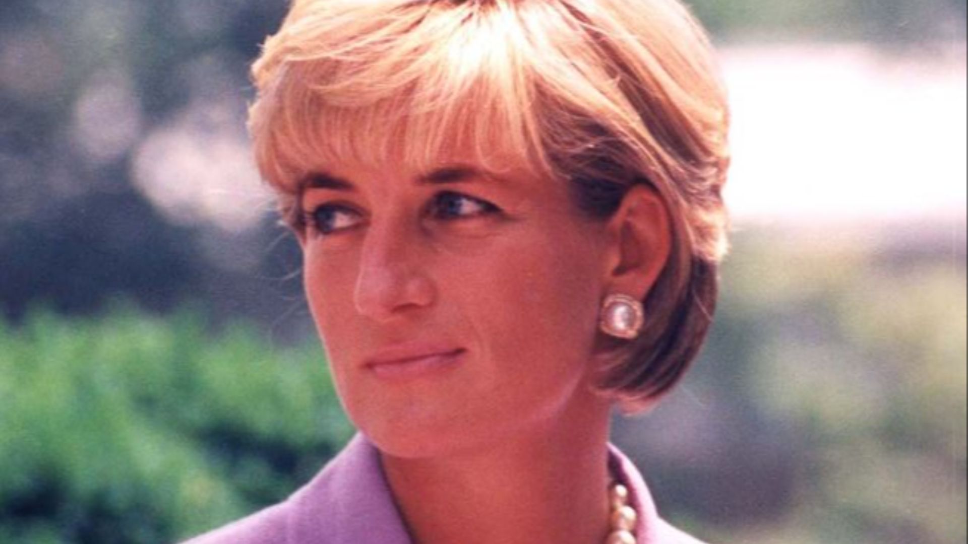 20 Times The British Monarch Was Embroiled In Scandal - HistorySnob