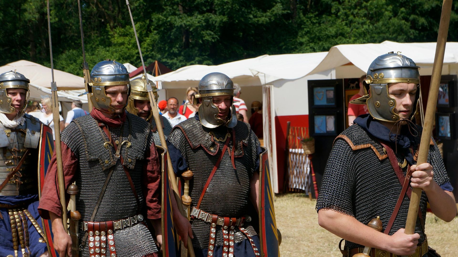 10 Reasons The Roman Empire Thrived & 10 Reasons It Collapsed - HistorySnob