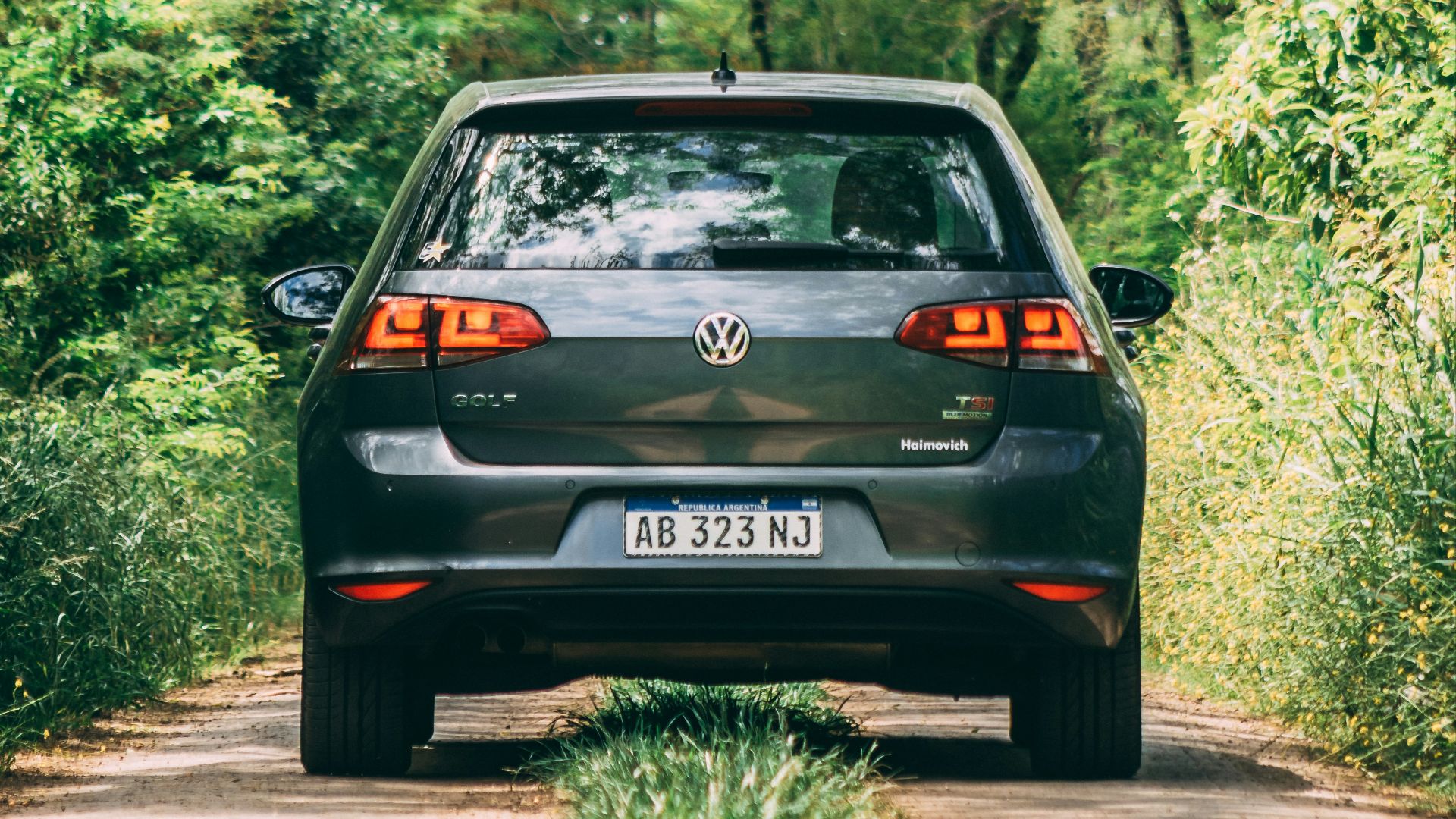 20 Hatchbacks With The Highest Ground Clearance - MotorSearches