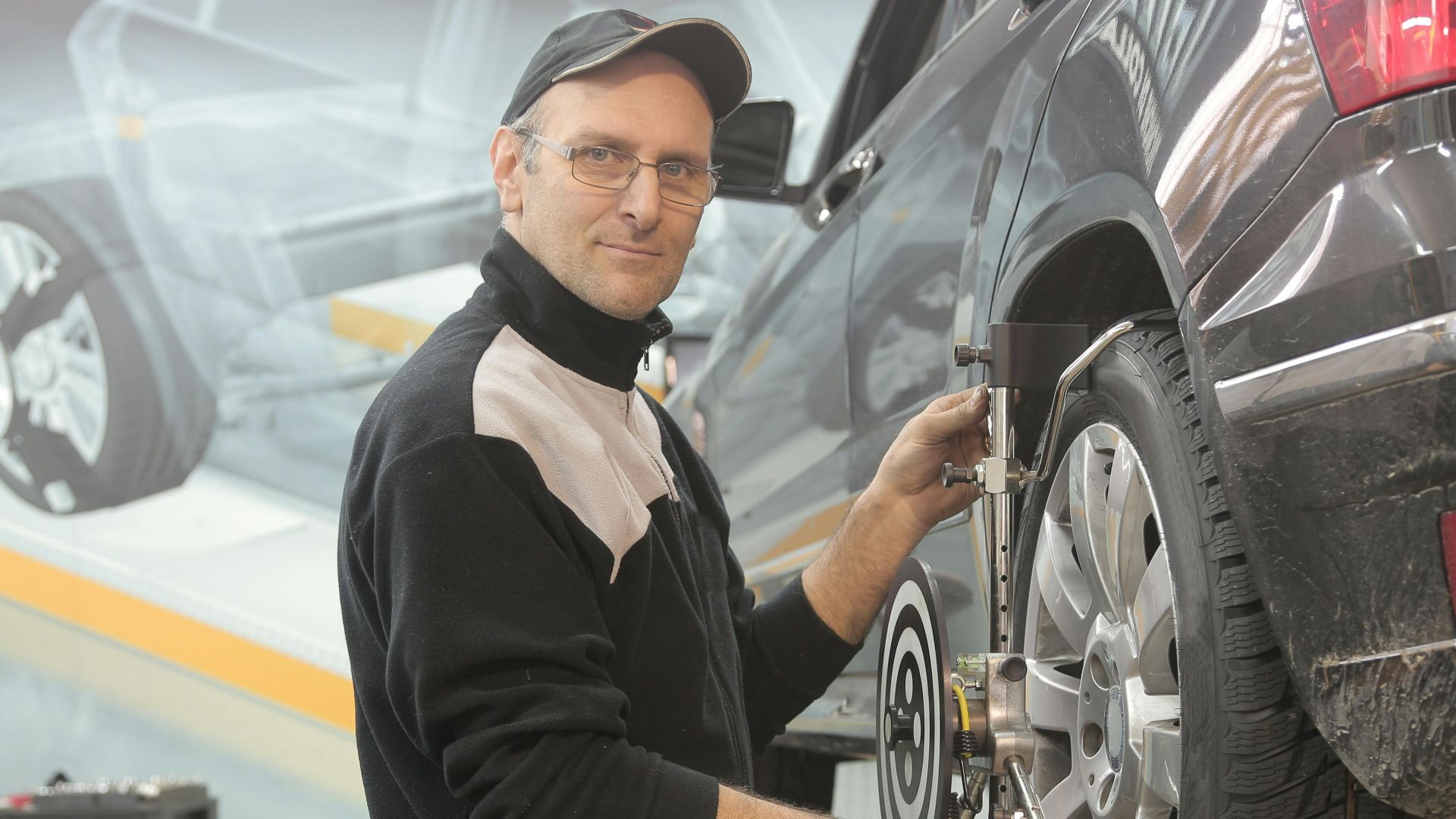 20 Skills You Need To Land A Job As A Mechanic - MotorSearches