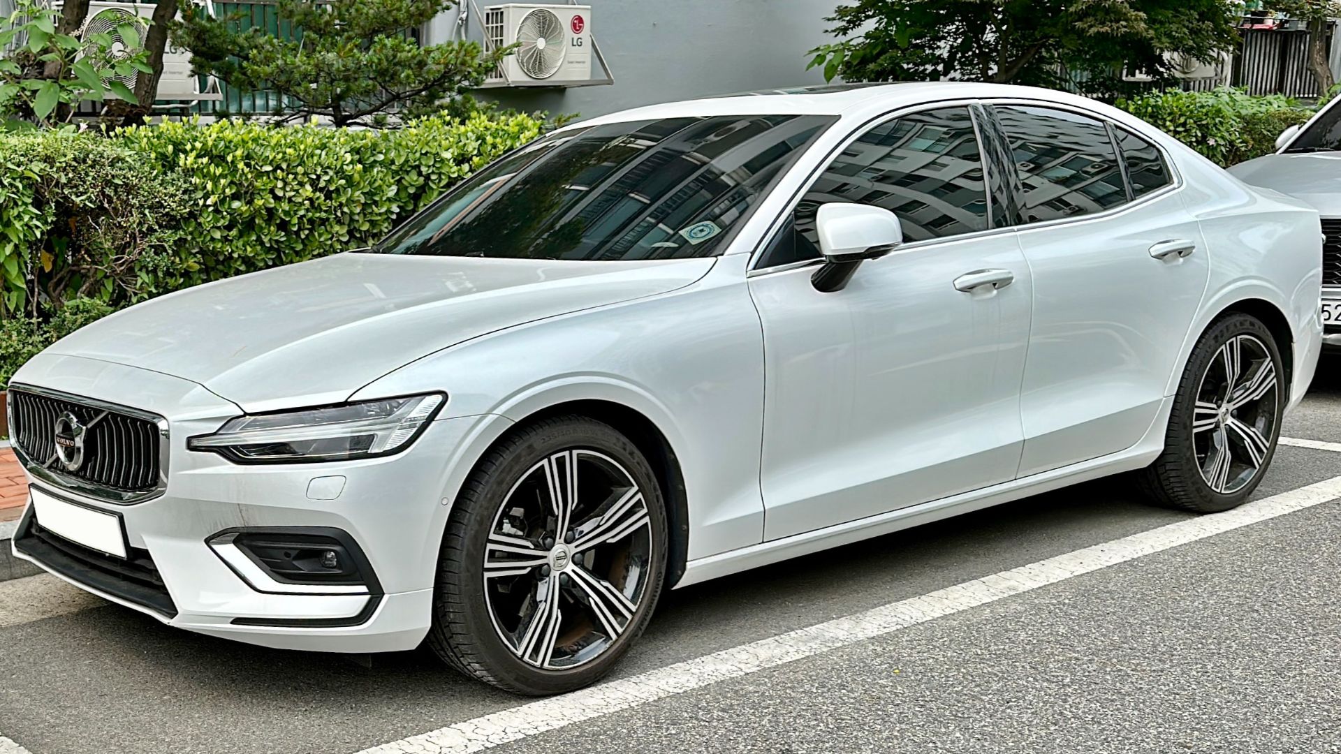 The 20 Best Cars For Highway Driving - MotorSearches