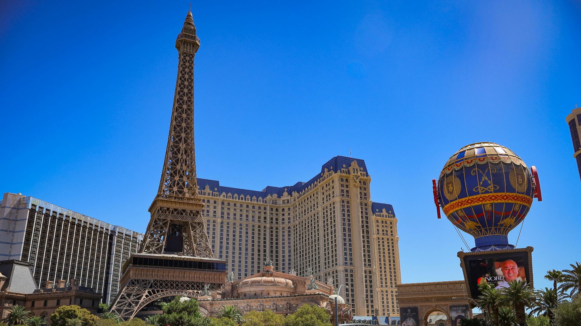 10 Tacky Las Vegas Attractions To Skip & 10 That Are Worth Your Money ...