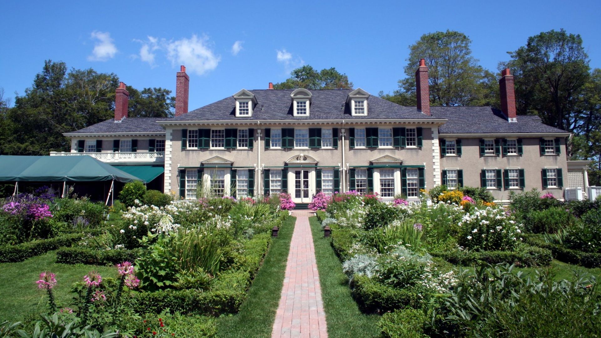 20 Historical Homes To Visit Across America - RoughMaps