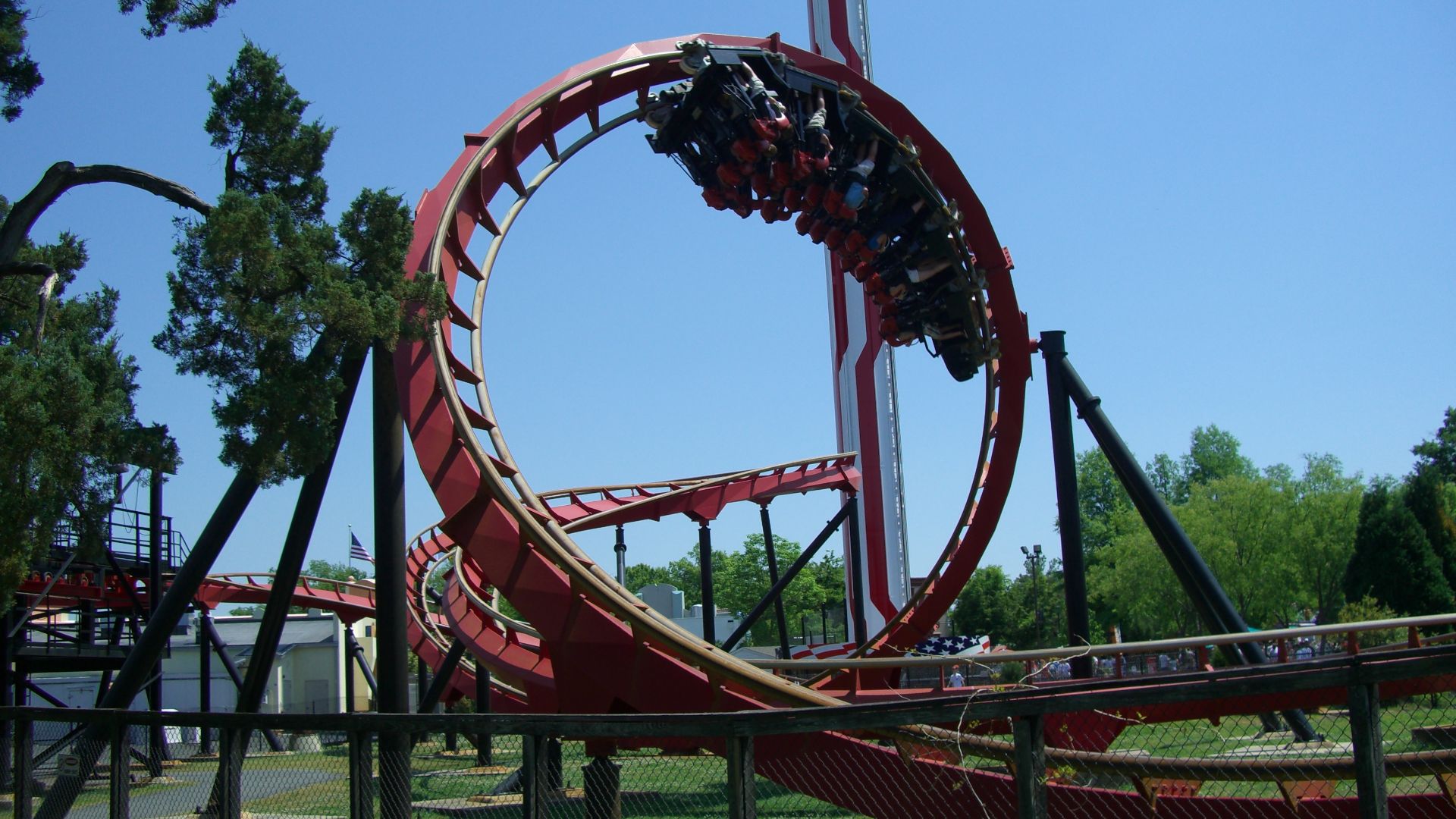 The 10 Worst Roller Coasters In America & The 10 Best For Thrill ...
