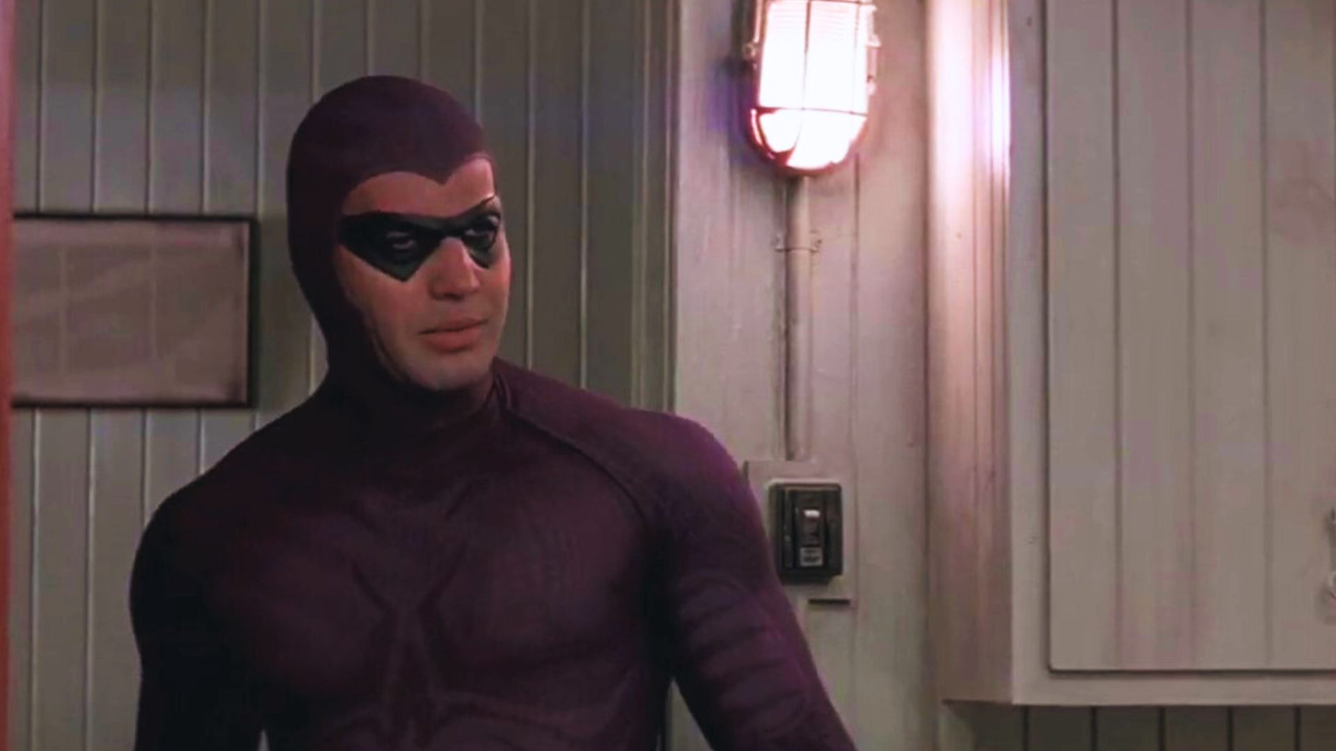 Regular Joes & Plain Janes: 20 Superheroes Who Have No Super Powers - TheSavvyGamer