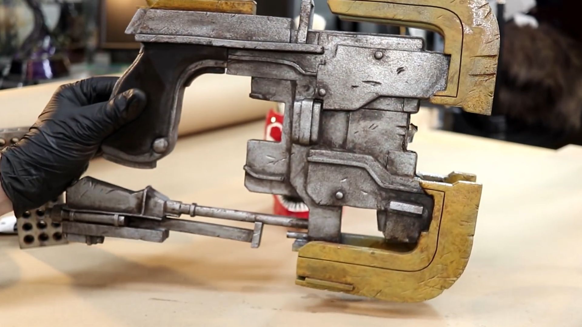 The 20 Most Iconic Weapons Used In Video Games - TheSavvyGamer