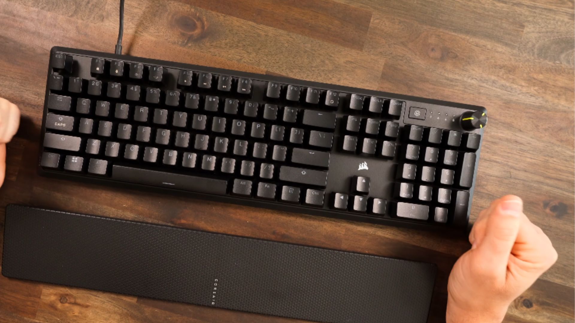 The 10 Worst Gaming Keyboards Not Worth Your Money & 10 That Are ...
