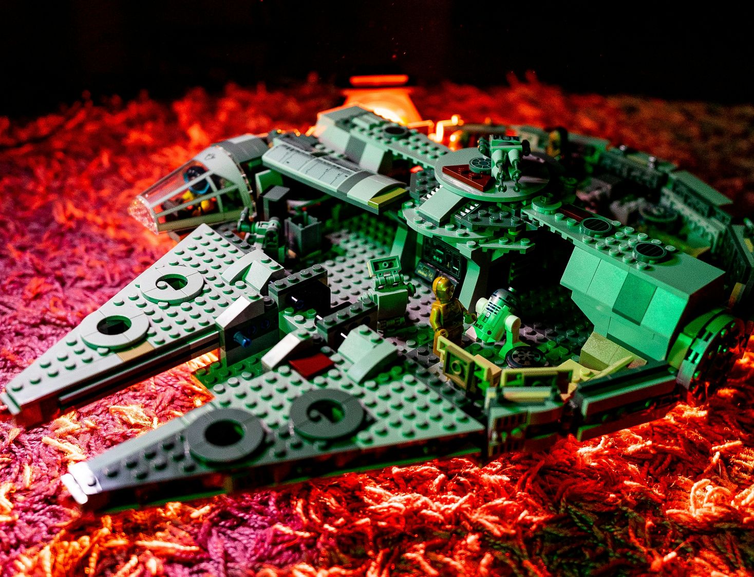 The 10 Most Complex LEGO Sets Only True Masters Can Do & The 10 Most ...