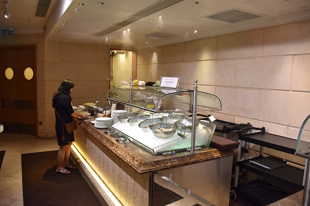 Disappointing and Good Buffet Foods - TheSpicyChefs