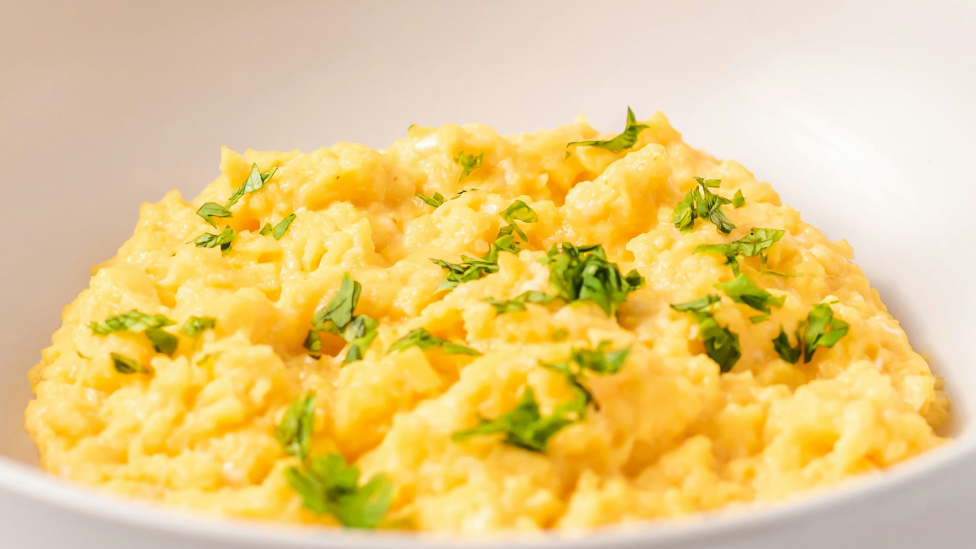 20 Disappointing Foods To Avoid At Any All-You-Can-Eat Buffet ...