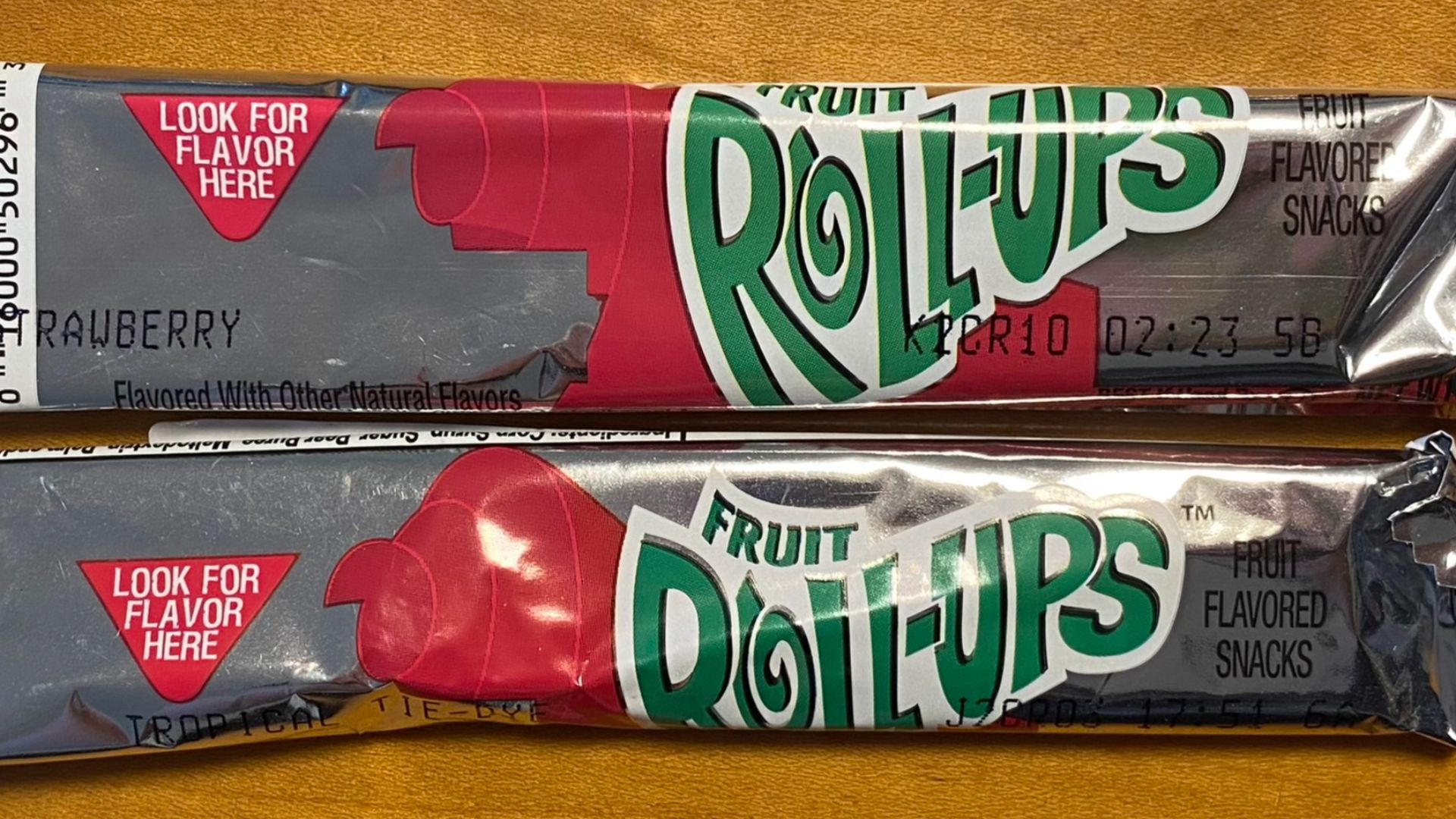 10 Nostalgic 90s Snacks You Can Still Find Today & 10 That Are Sadly ...