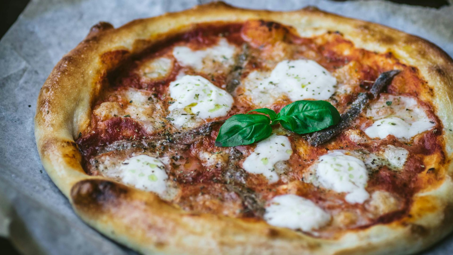 The 10 Most Overrated Pizza Styles In The World & The 10 Best ...