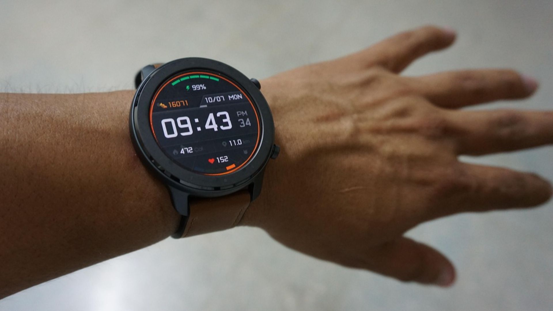 10 Boring Father's Day Gifts & 10 That Are All The Rage This Year ...