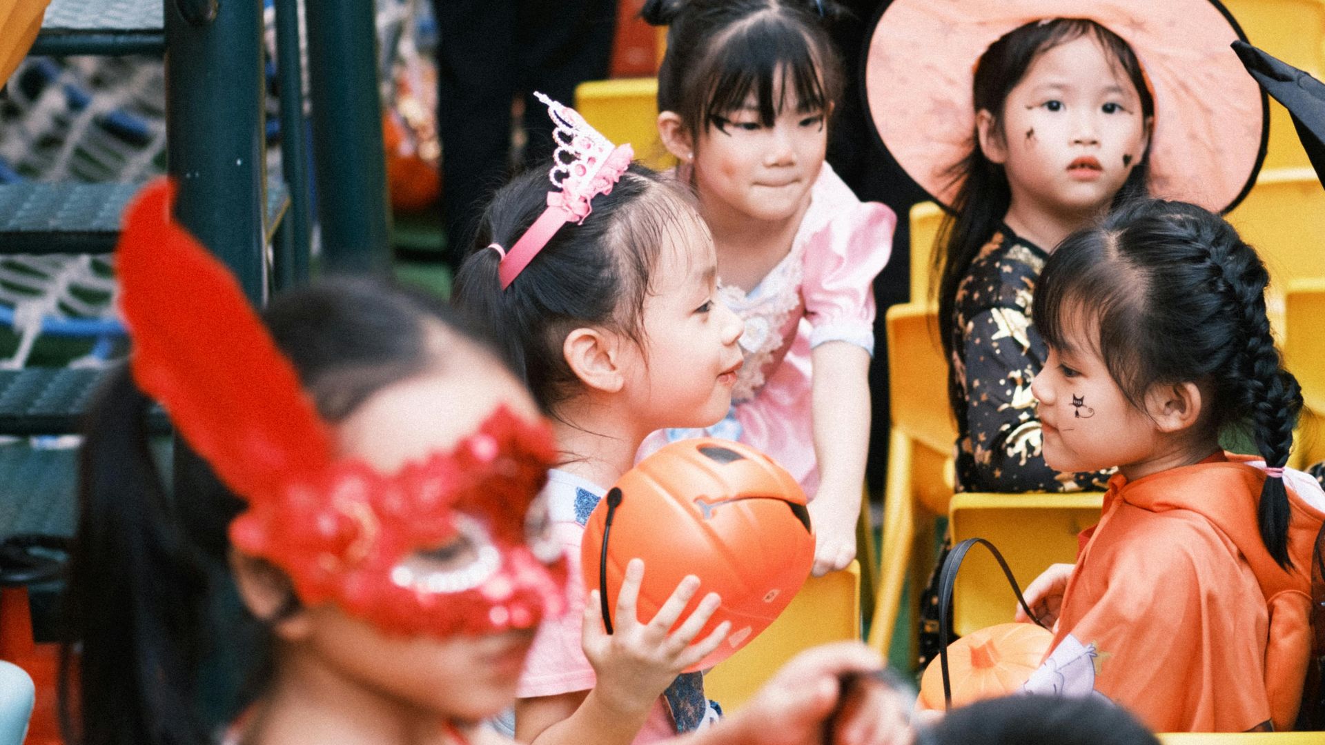 10 Tacky Ways To Celebrate Your Birthday & 10 Classy Ways To Go All Out ...