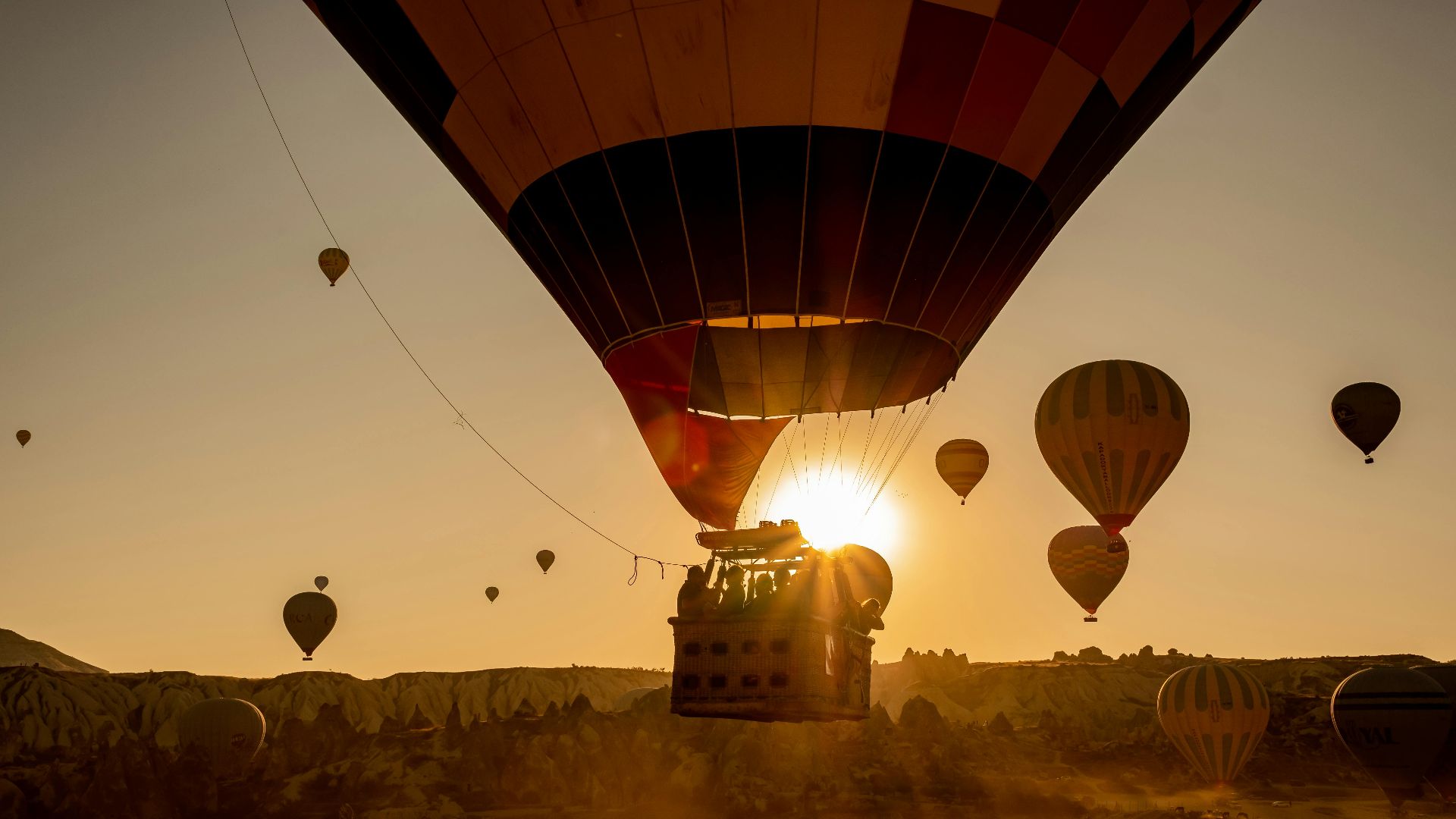 10 Tacky Ways To Celebrate Your Birthday & 10 Classy Ways To Go All Out ...