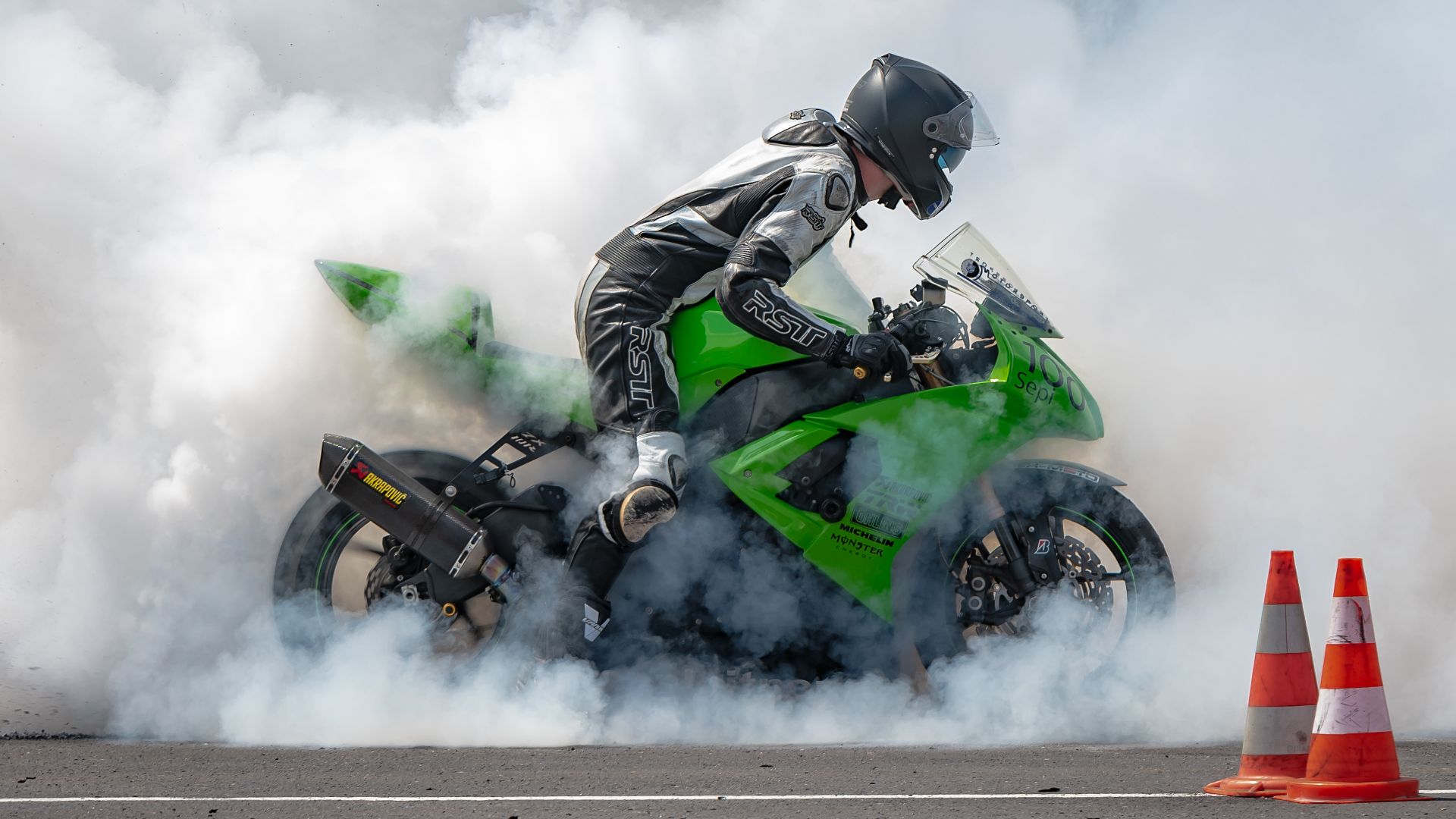The 10 Loudest Motorcycles Money Can Buy & 10 The Quietest - WealthyDriver